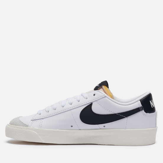 Женские кроссовки Nike Blazer Low 77 DC4769-102