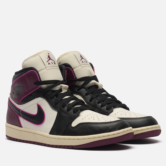 Женские кроссовки Jordan Wmns Air Jordan 1 Mid SE, FQ7818-101